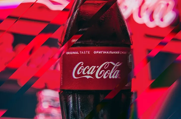 ¿Conoces al Robo-Coke? El robot que ofrece refrescos en supermercados de NL